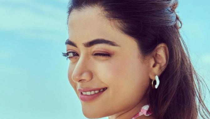 Top 5 Cutest Poses of Rashmika Mandanna