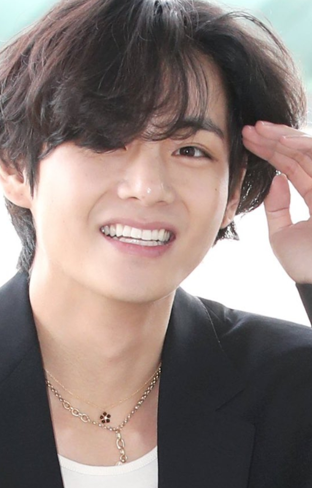 7 Uplifting Quotes by V of BTS